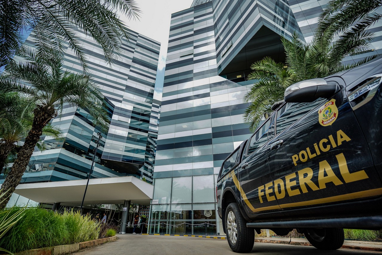 Governo anuncia concurso para a Polícia Federal com 2 mil vagas
